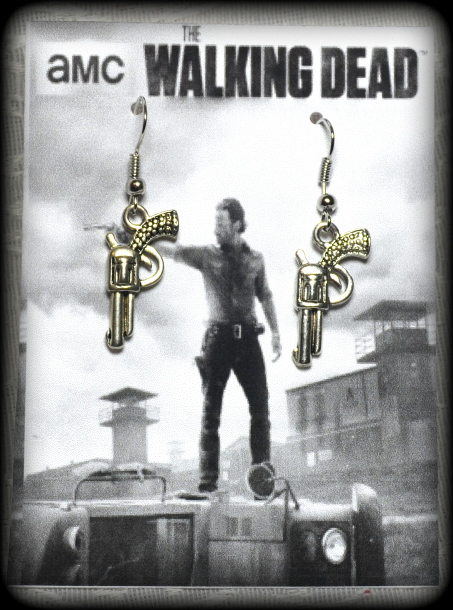 TWD Fan Gun Colt Revolver Earrings Rick Grimes the Walking Dead 357 ...