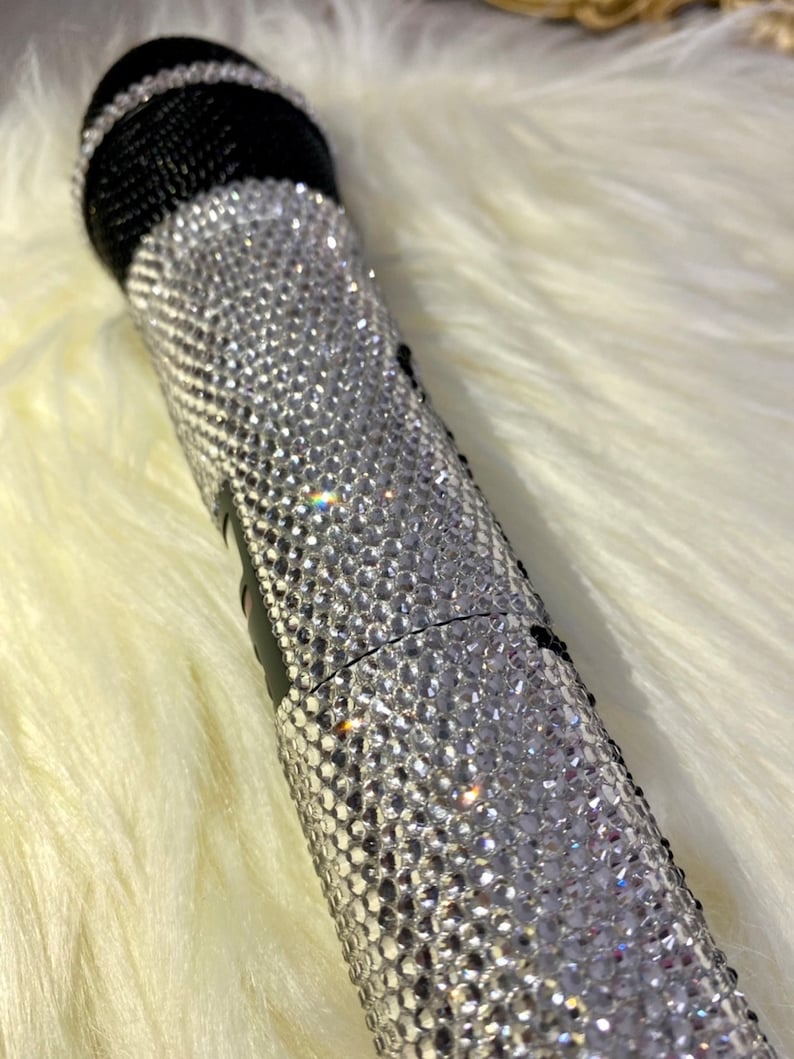 Straight Line Silver Wireless Microphone With Name, Genuine Swarovski ...