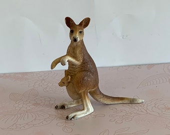Schleich Kangaroo - Etsy