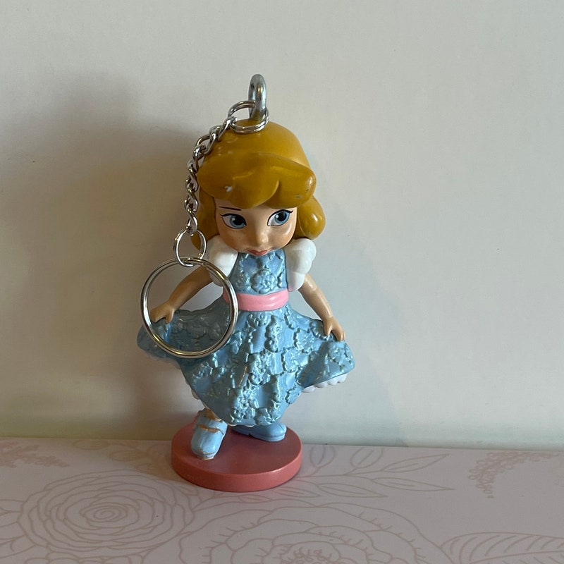 Cinderella Key Chain - Etsy