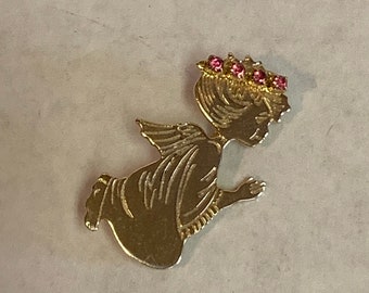 Gold angel pin | Etsy