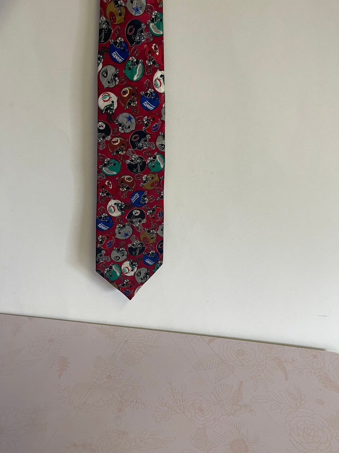 Football Men's Neck Tie, Vintage Men's Football Design Neck Tie, NFL ...