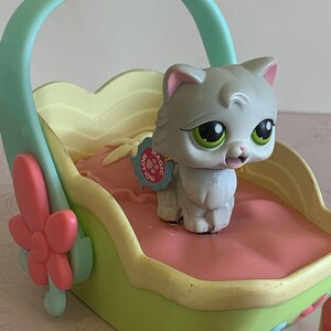 Hasbro Littlest Pet Shop Cat, Littlest Pet Shop Magic Motion Pet, LPS ...