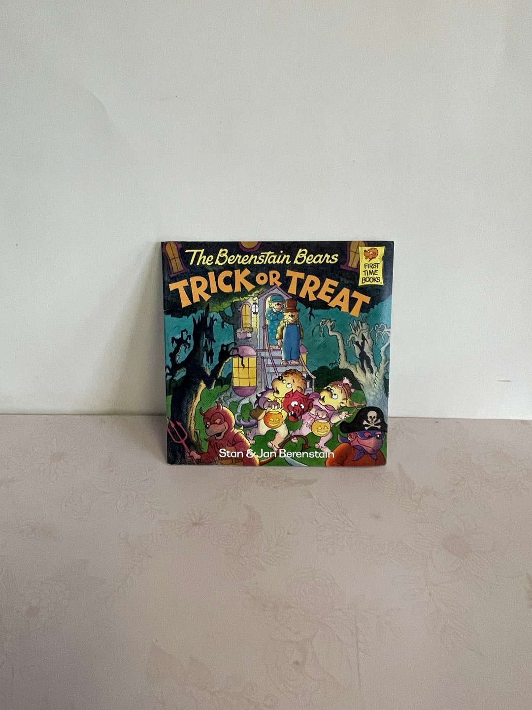 Vintage Berenstain Bears: Trick or Treat Paperback Book - Etsy
