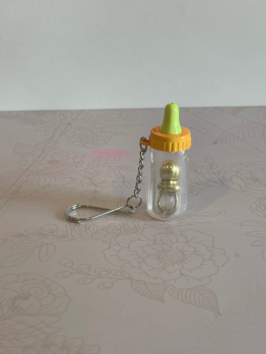 Vintage 80s Bright Plastic Key Chain, 80s Plastic Key Chain, Plastic ...