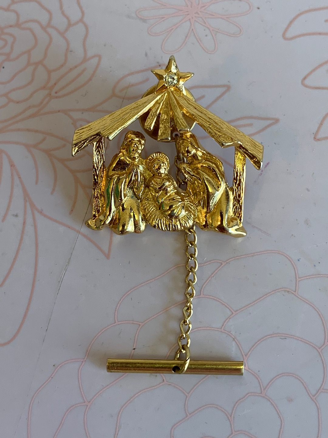 Vintage Christmas Pin, Vintage Christmas Jewelry, Nativity Pin ...