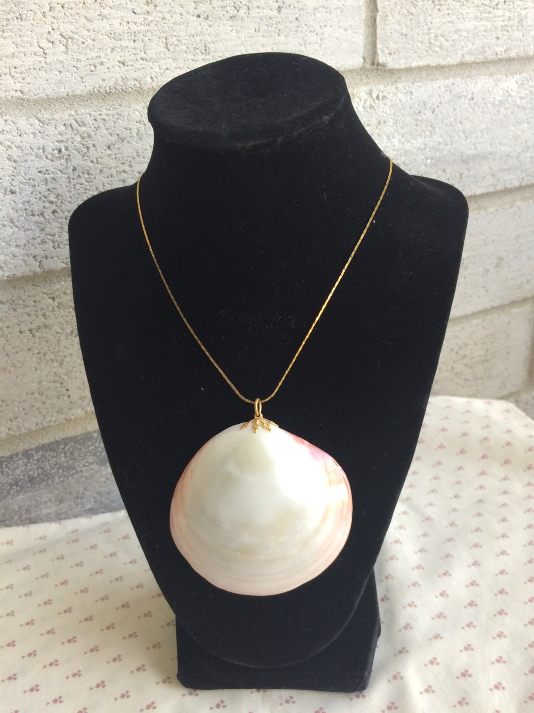 Beautiful Shell Necklace - Etsy