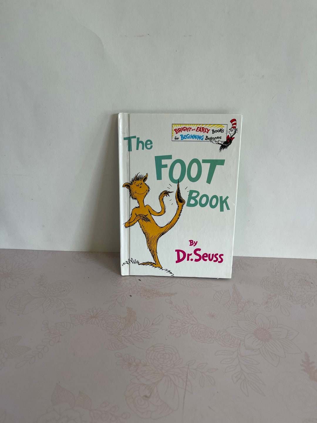 The Foot Book, Dr. Seuss Beginner Book, Dr Seuss Beginners Books, Book ...
