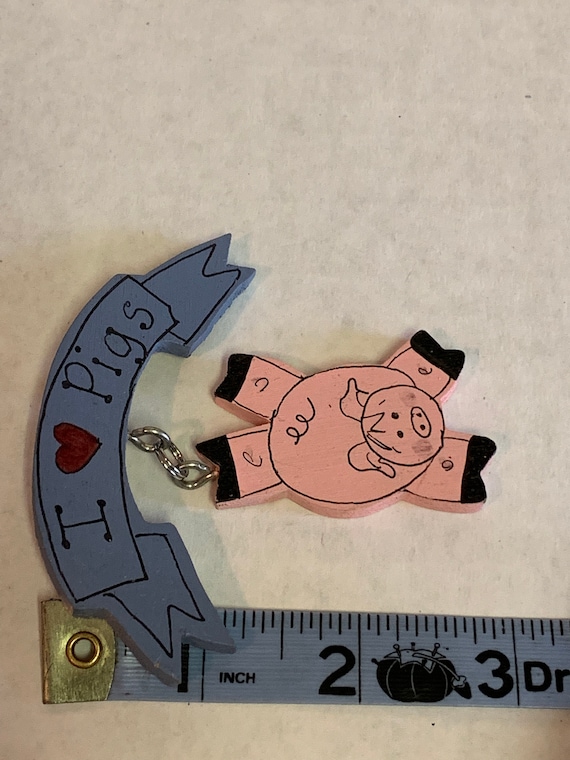 Vintage Wood Pig Pin, Handcrafted Pig pin, Wooden Pig… - Gem