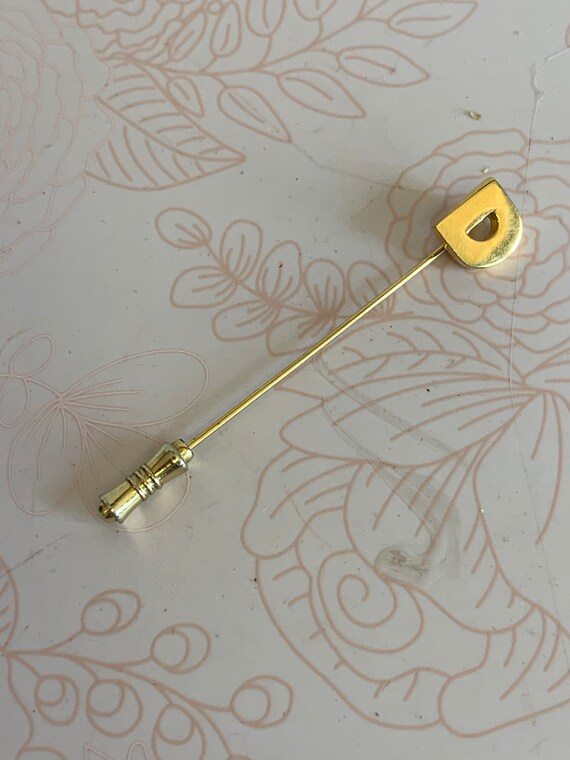 vintage stick pin initial - Gem