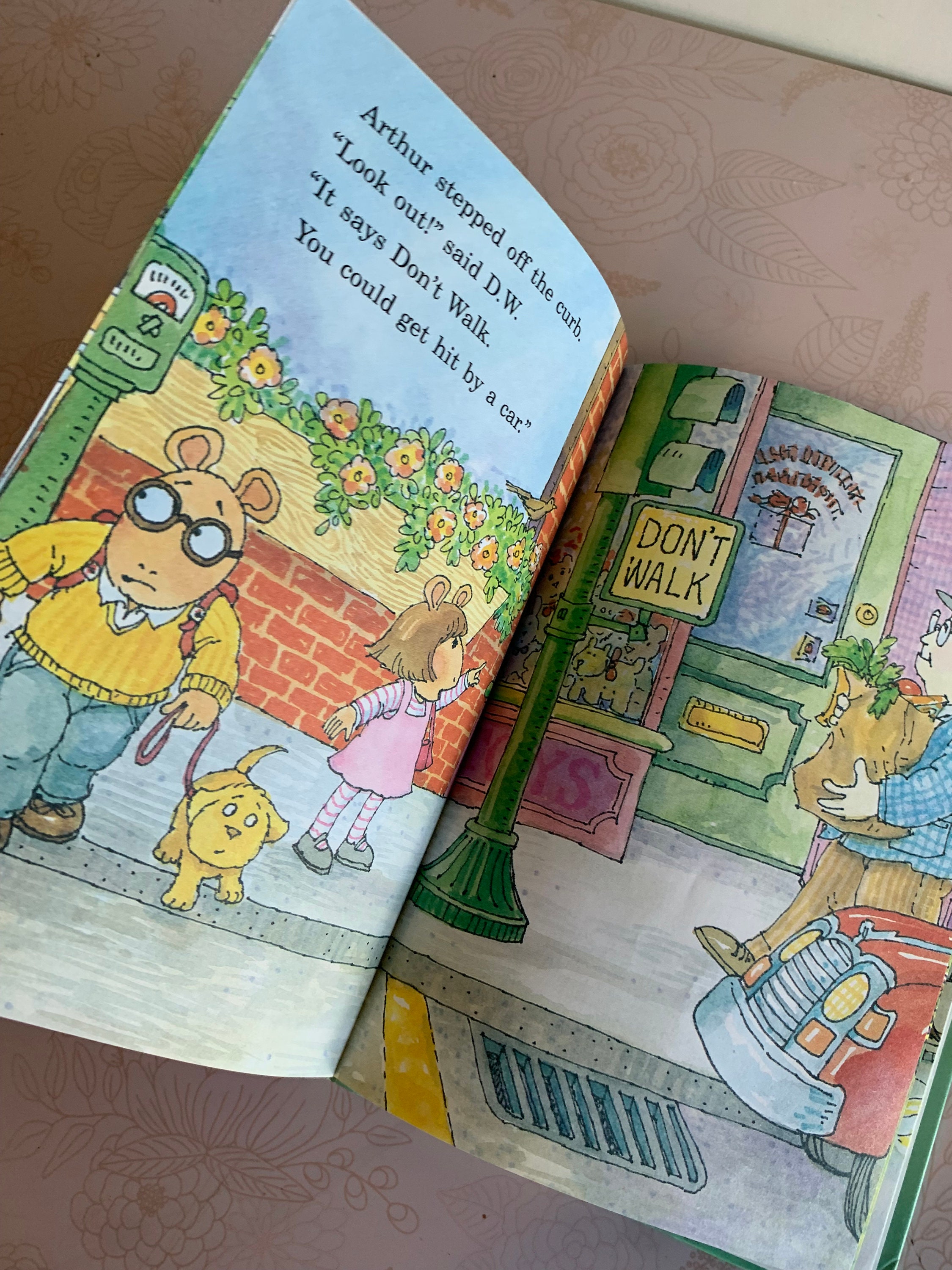 Vintage Marc Brown Arthur Book I Can Read It All by Myself - Etsy