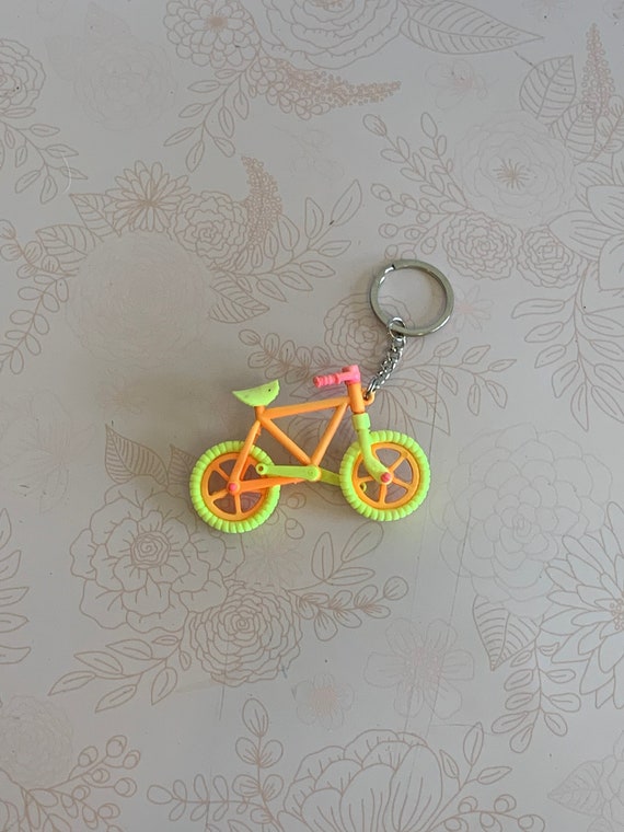 Vintage 1980s plastic chain - Gem