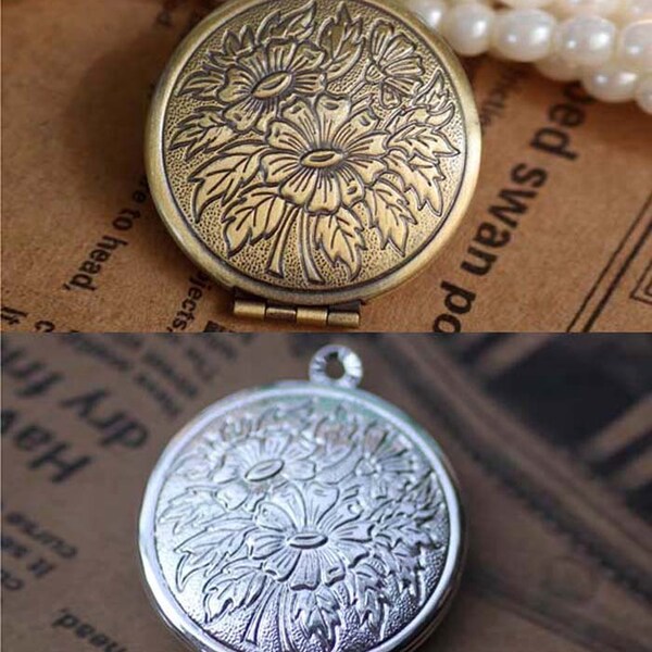 Compact Locket - Etsy