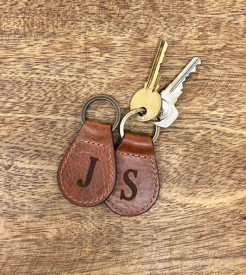Personalized Leather Key Fob, Custom Keychain, Leather Gift - Etsy