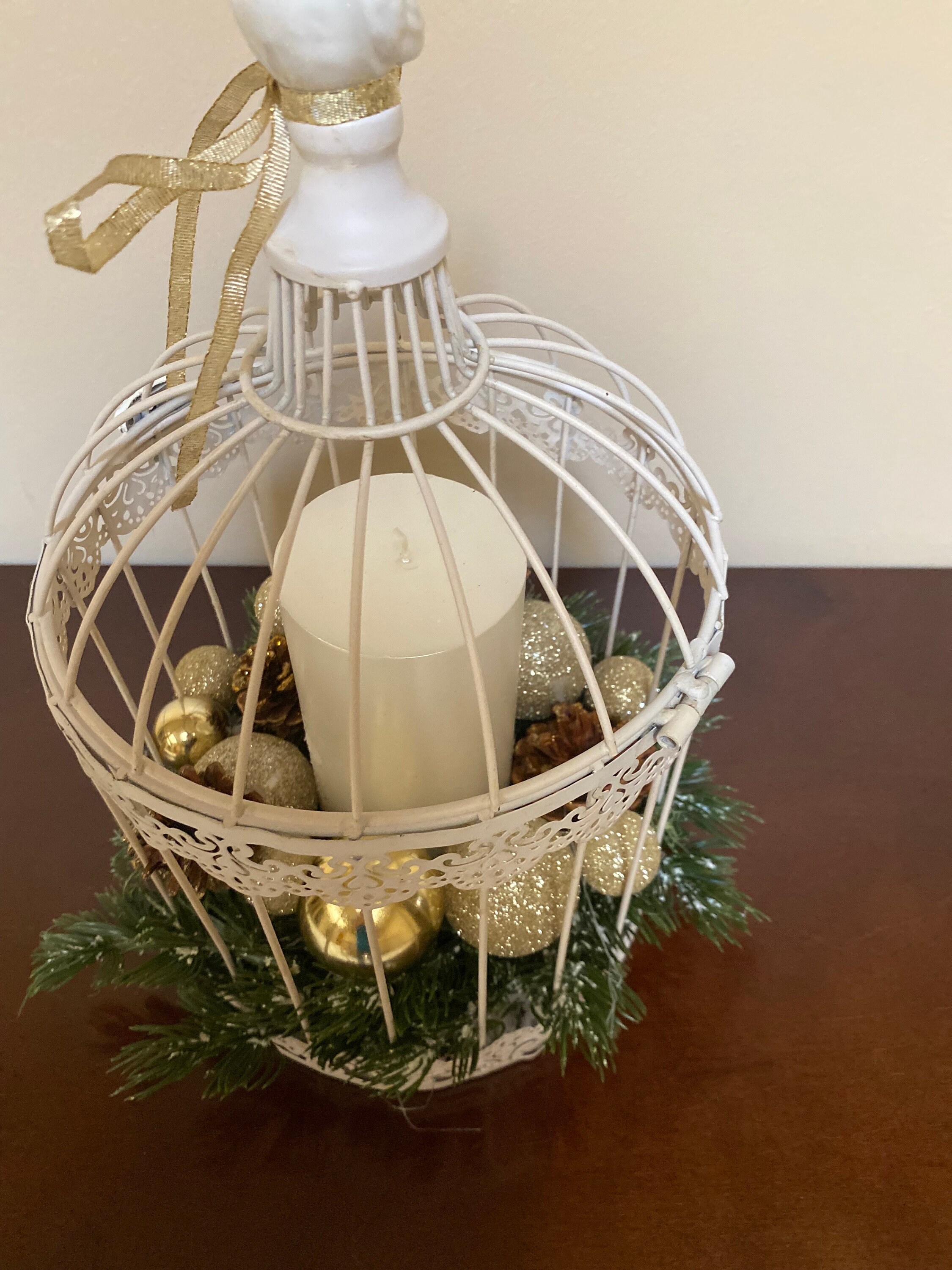 Sparkle Christmas Bird Cage With Frosted Pine & Lovely Pearl Pillar ...