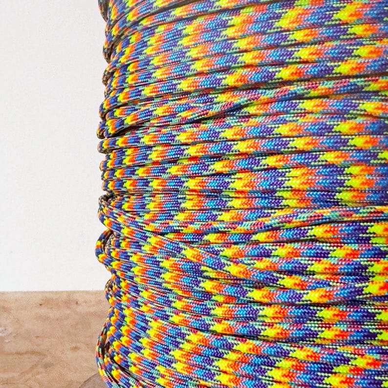 10 Ft 550 Paracord | 4mm Bright Nylon Rope, DIY Crafts - Etsy