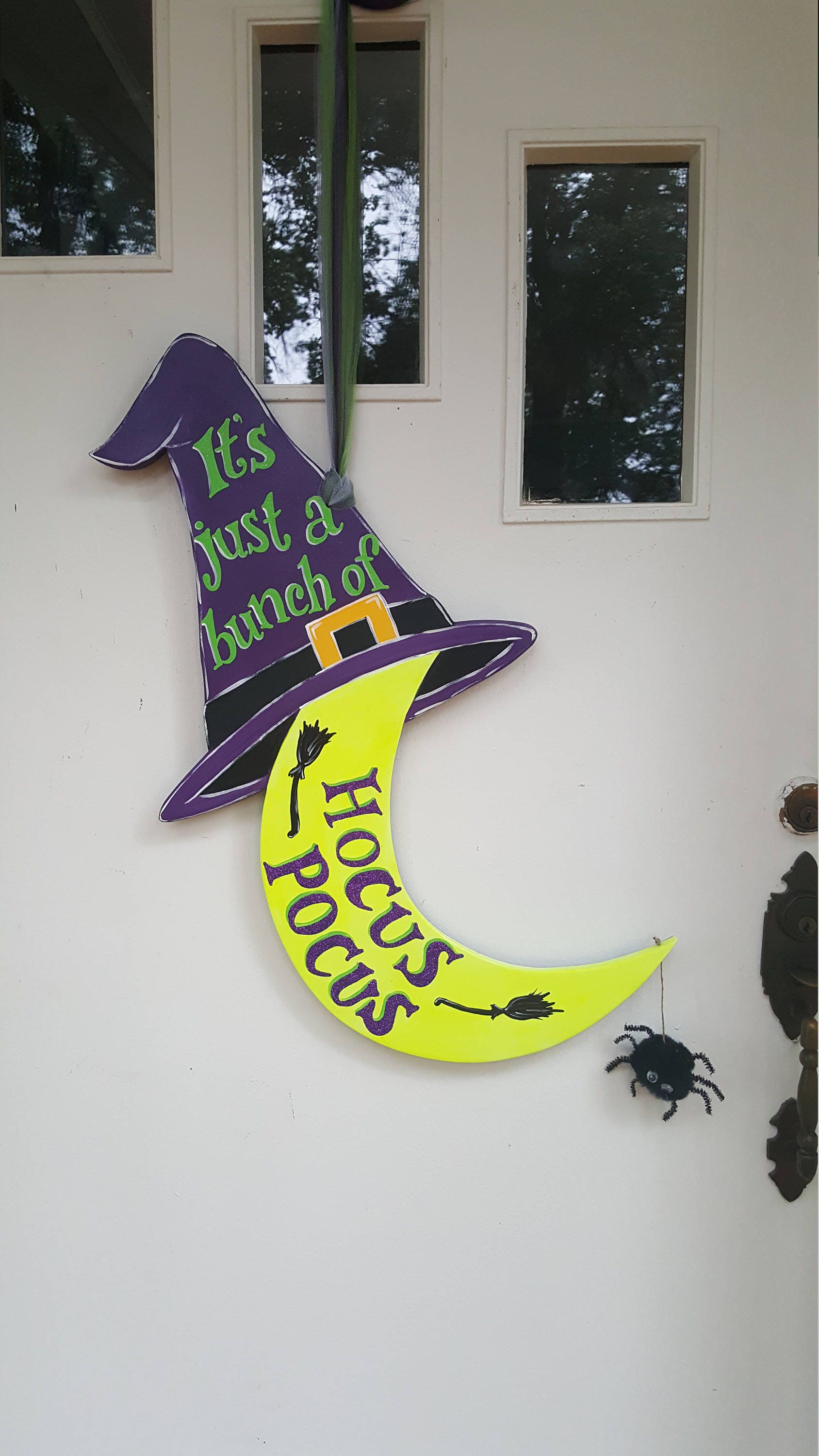 Hocus Pocus Glow in the Dark Moon and Hat Door Hang - Etsy