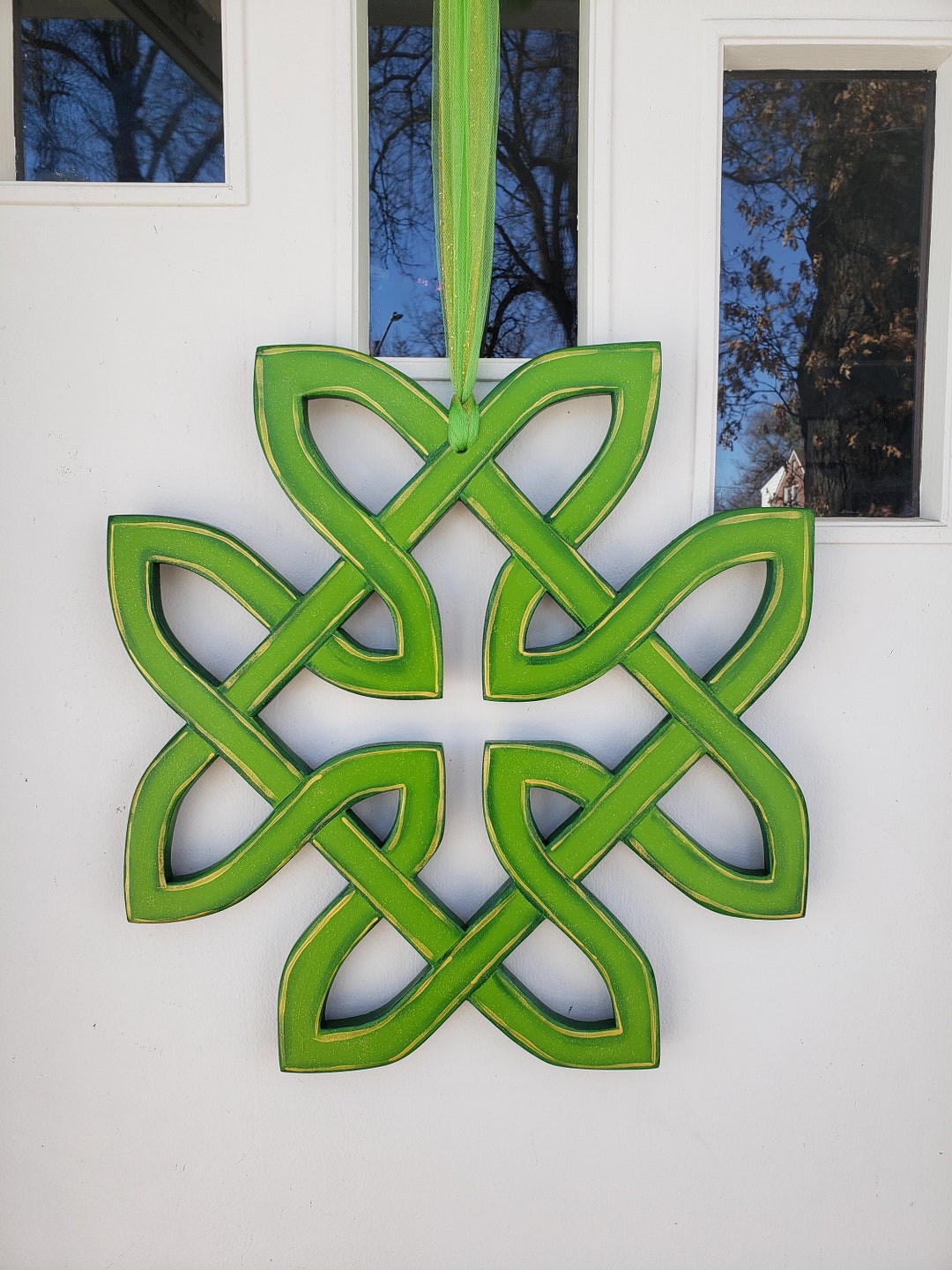 March Celtic Knot Door Hang in 2 Different Colors - Etsy
