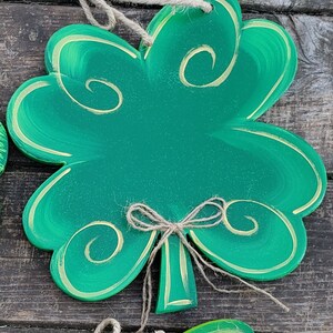 Cubicle Sized March Four Leaf Clover Hang in a Variety of Designs - Etsy