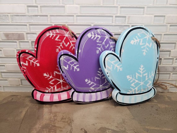 Cubicle Sized Winter Mitten Hang in Several Colors - Etsy