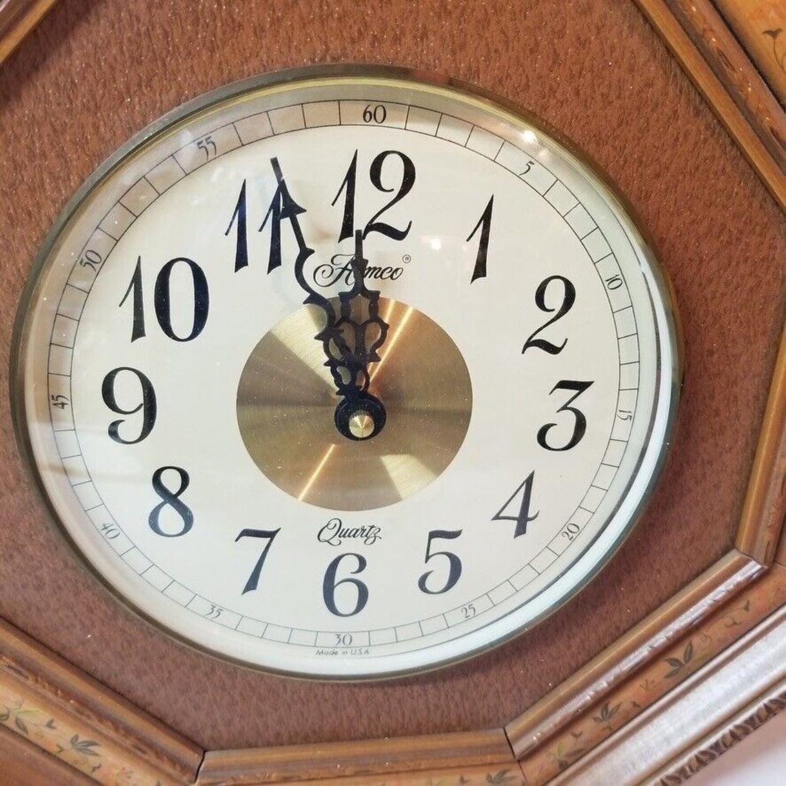 Vintage Homco Syroco Burwood Wall Clock Octagon Quartz Carved Painted ...