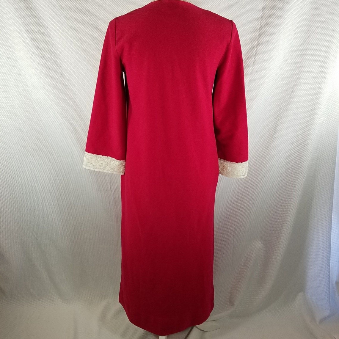 Vintage S Red Lace Montgomery Ward Zip Front Housecoat Dressing Gown ...