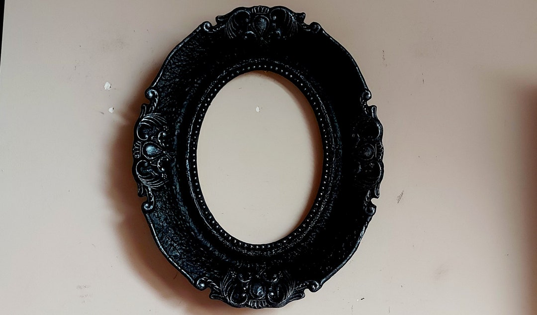 Gothic Wall Frame, Victorian Wall Frame, Ornate Oval Frame, Vampire ...