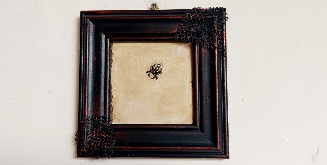 Spider Wall Decor Spiderweb Frame Spider Wall Frame Gothic - Etsy