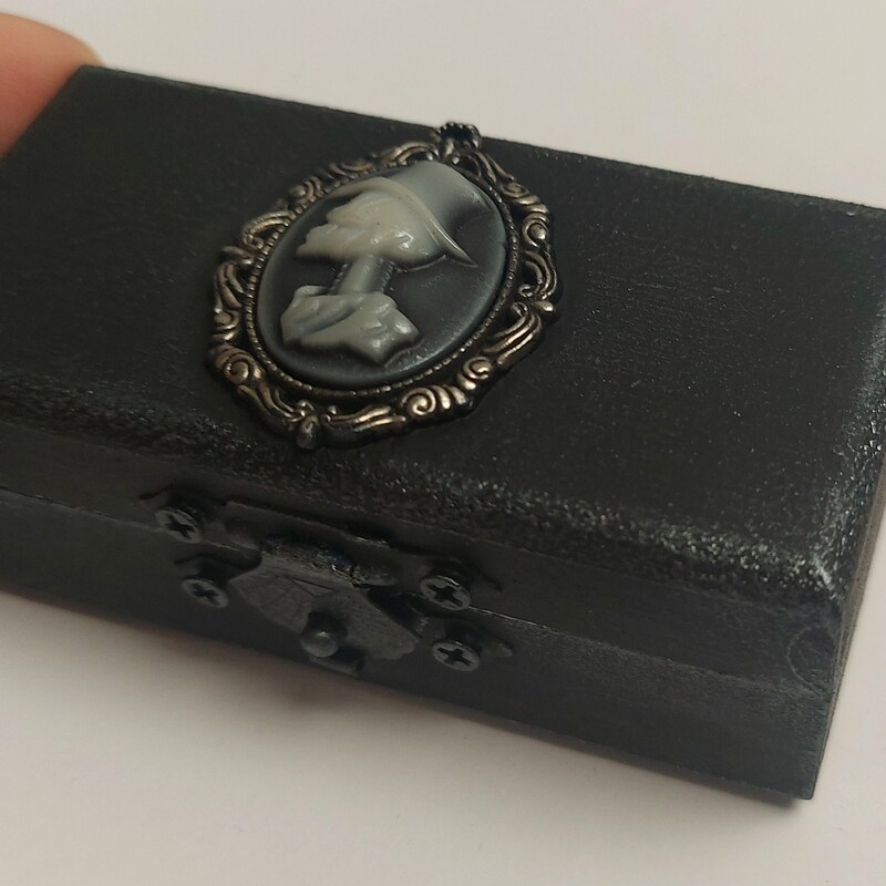 Skull Ring Box - Etsy