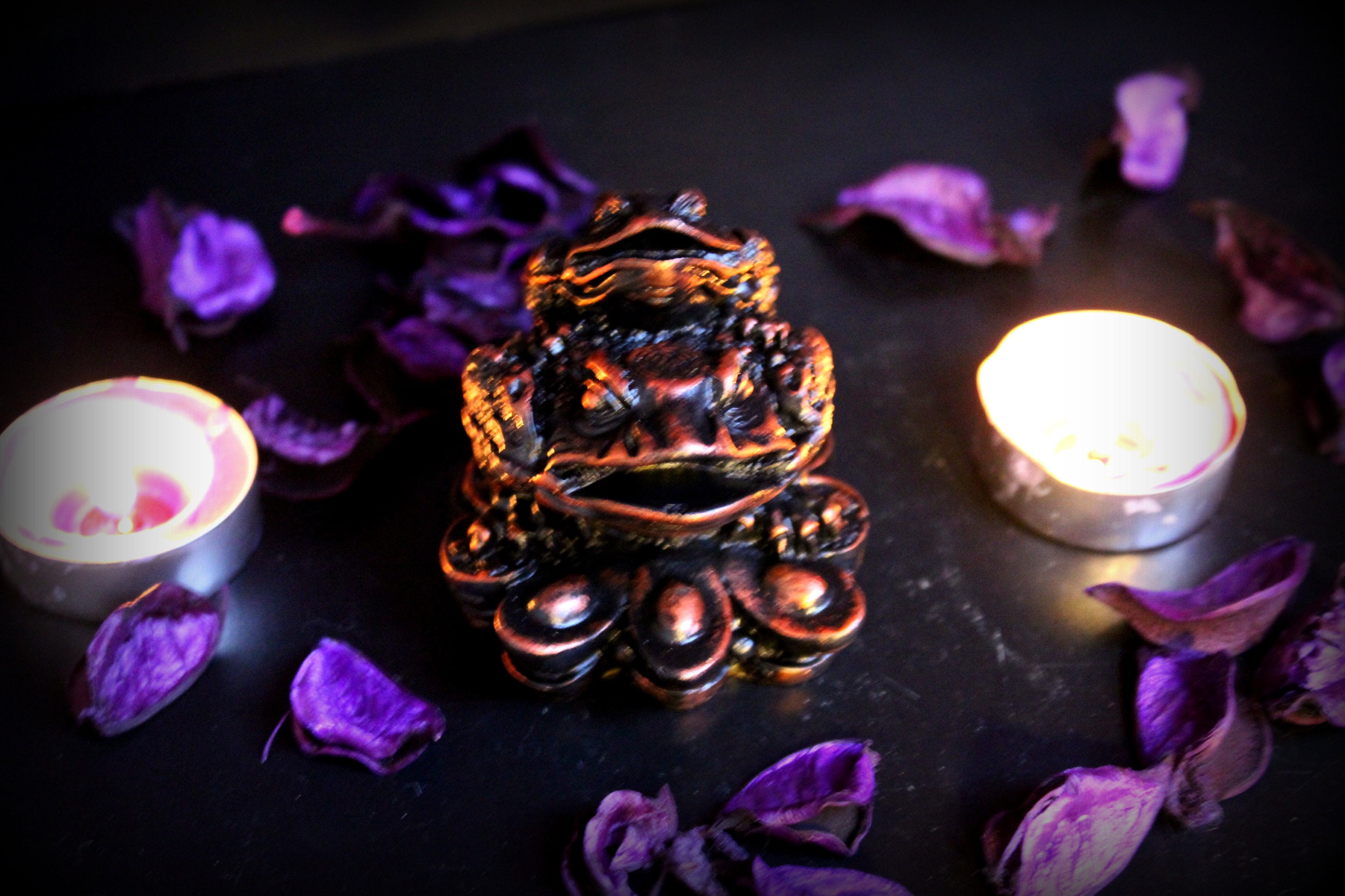 Money Frog Frogs Figurine Frog talisman Feng shui statue | Etsy