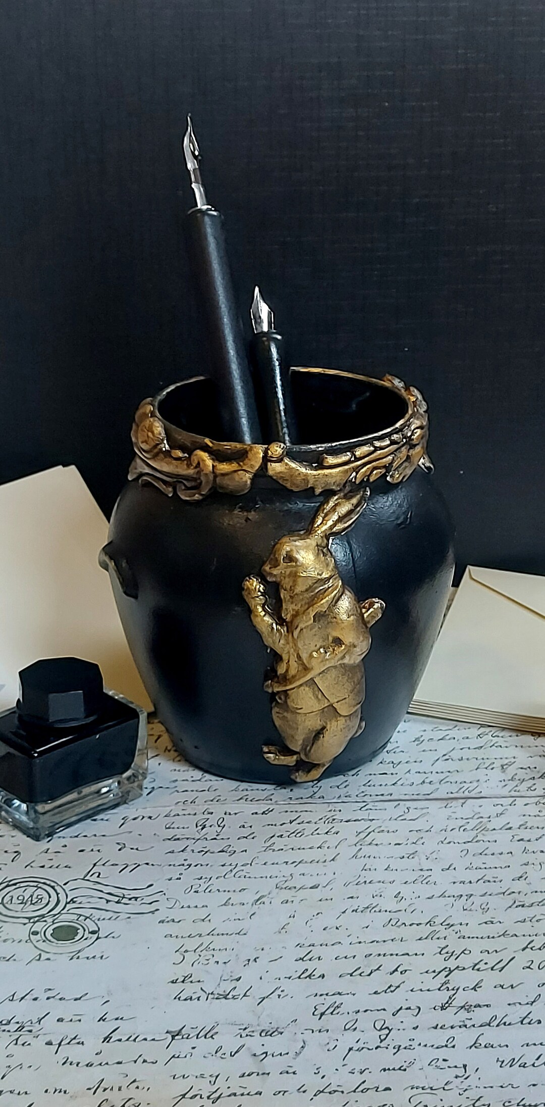 Rabbit Pen Holder, Alice Pen Holder, Gothic Alice Decor, White Rabbit ...