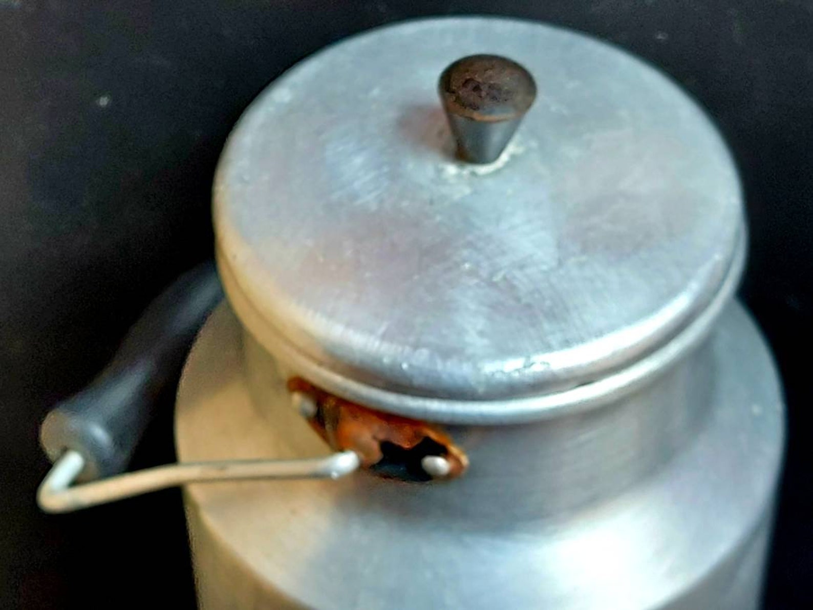 Milk tin jug Vintage tin jug Farmhouse decor Rustic kitchen | Etsy