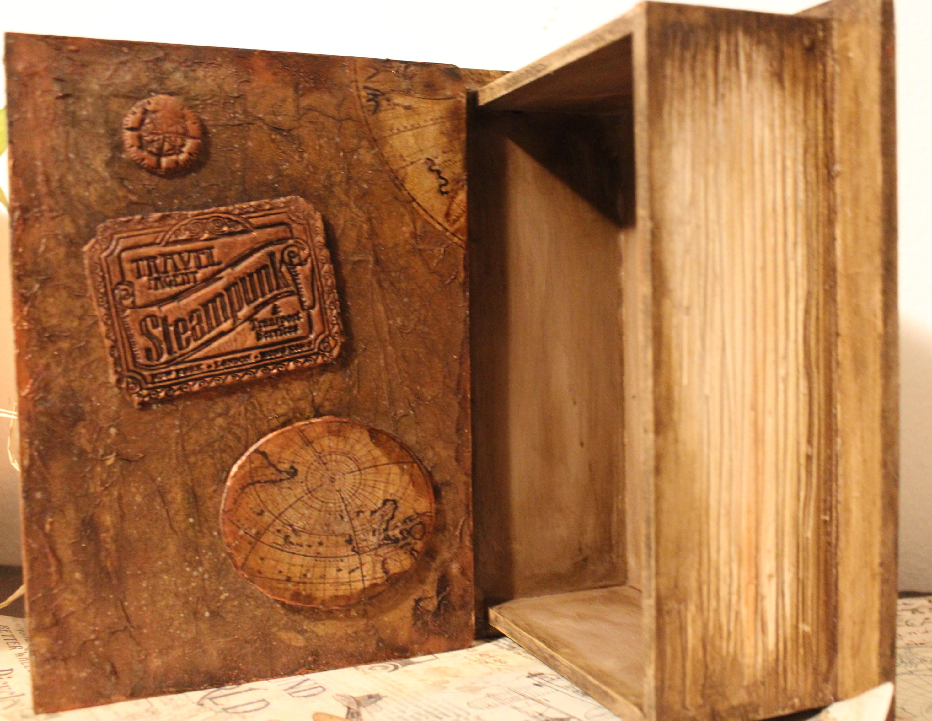 Time machine box Steampunk box Travel gift Time traveler World | Etsy