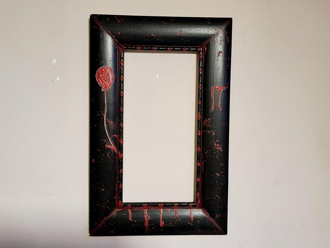 Blood Wall Decor, Red Balloon Decor, Horror Wall Frame, Horror Art ...