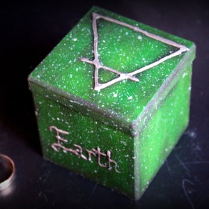 Earth Green Box Green Witch Box Forest Green Box Meditation - Etsy