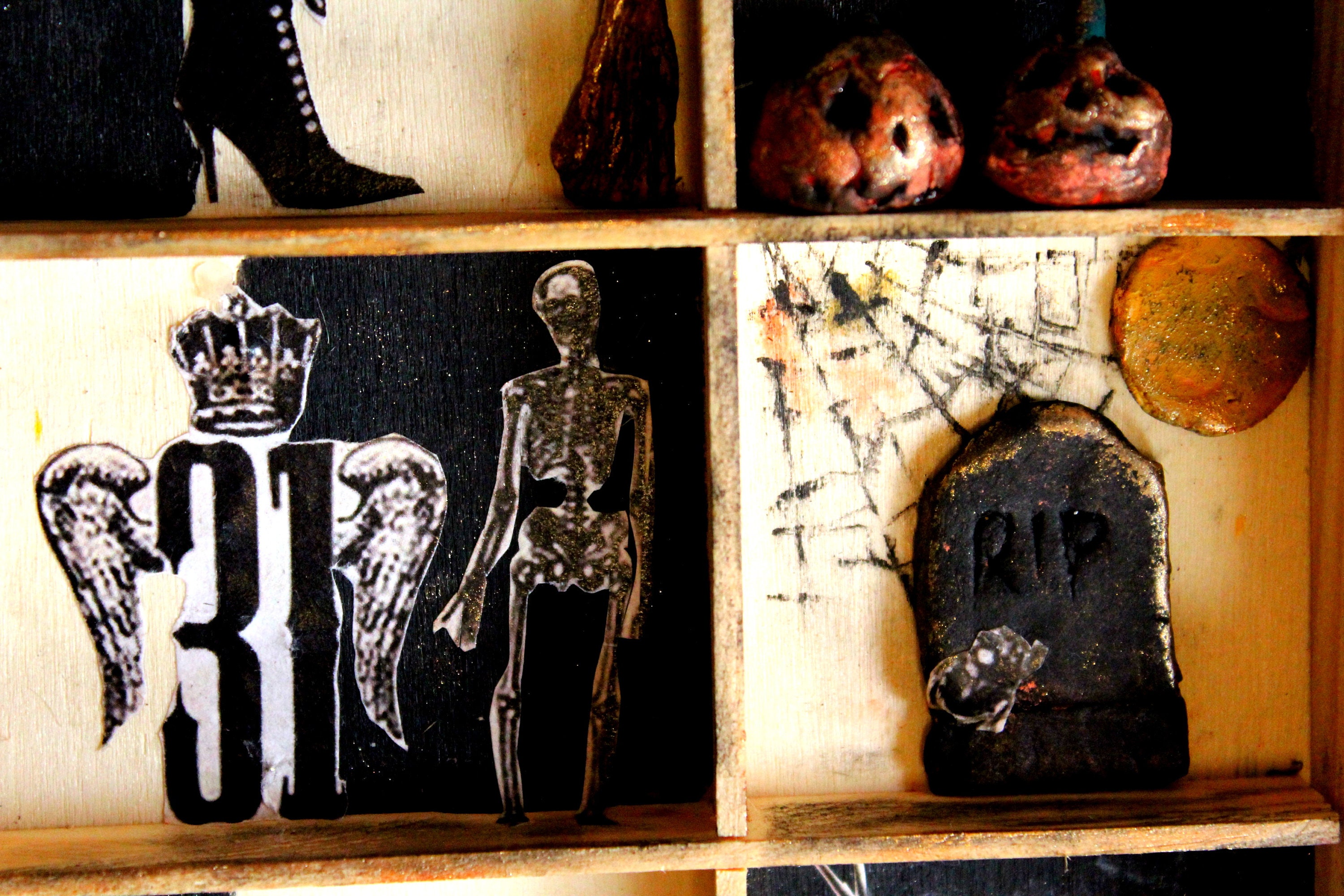 Shadow box miniature Gothic decor Halloween decor Gothic | Etsy