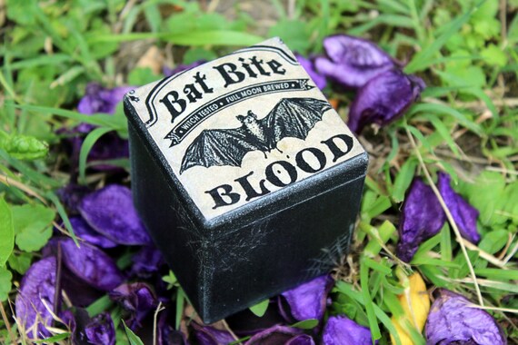 Bat Ring Box Gothic Ring Box Bat Bite Decor Gothic Decor | Etsy