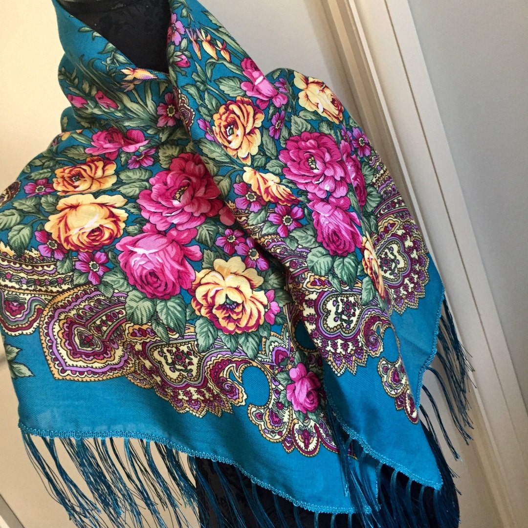 Shawl Scarf Cover up Fichu Flowers Floral Pattern Roses Blue Pink Green ...