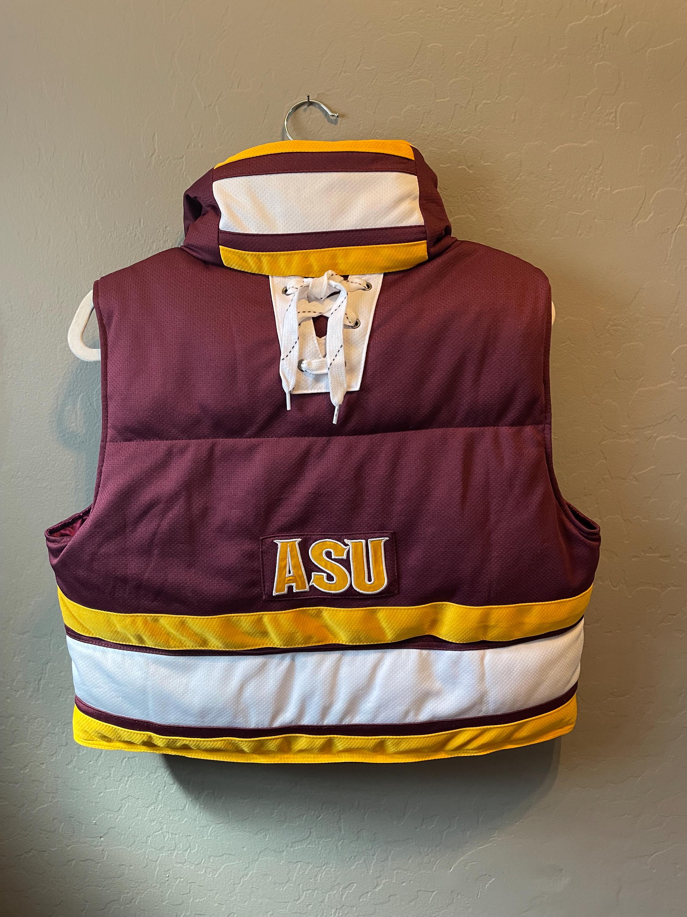Custom Sports Team Puffer Vest - Etsy