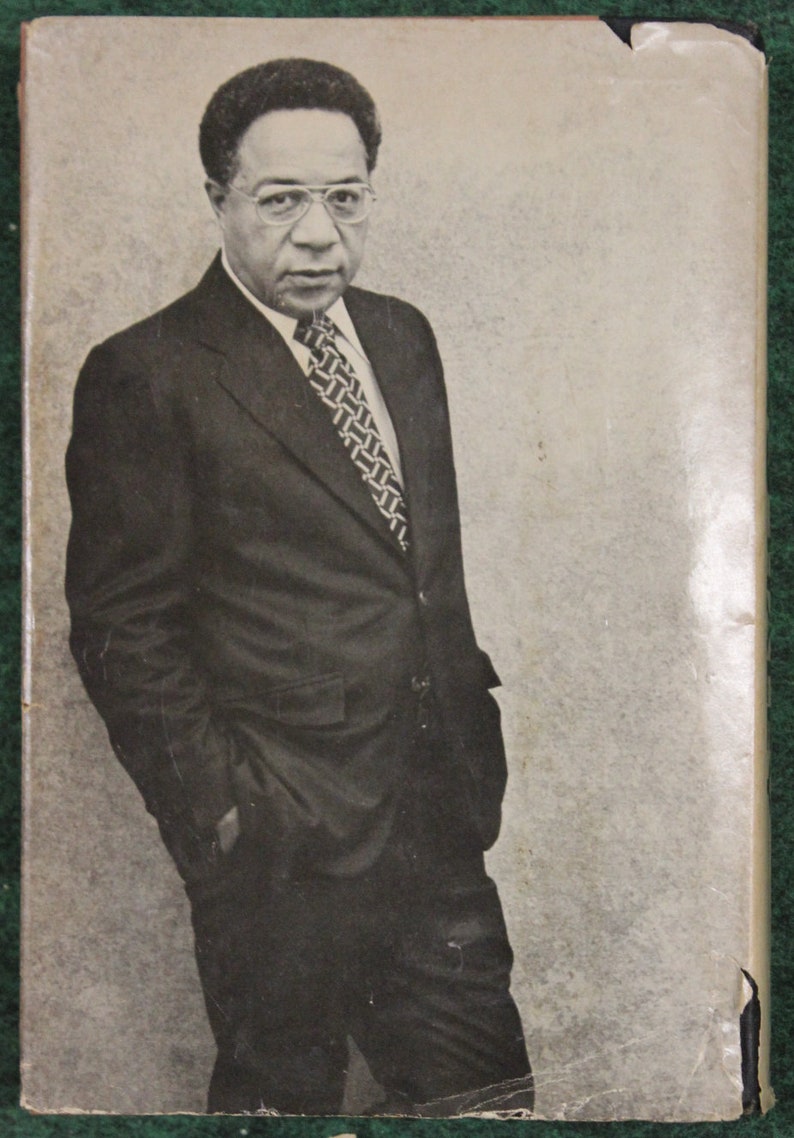 Roots: the Saga of an American Family | Alex Haley (1976, Doubleday ...