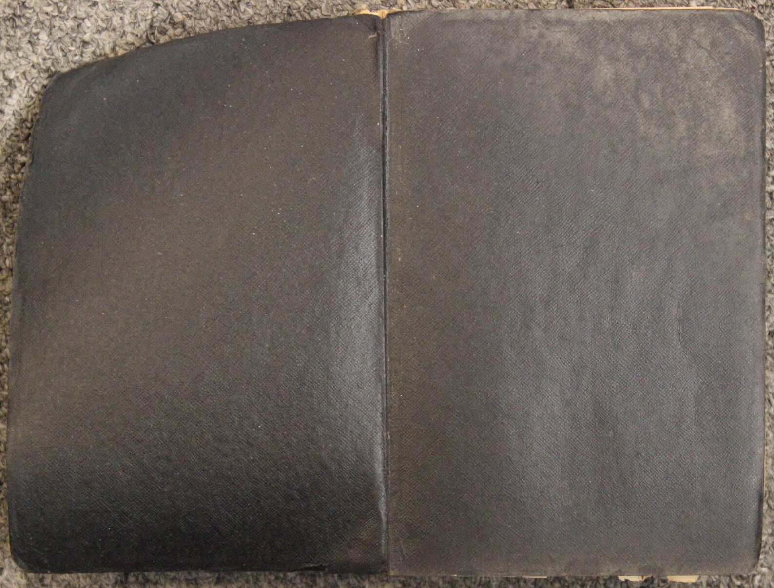 Minion Reference Bible the Holy Bible Containing the Old and New ...