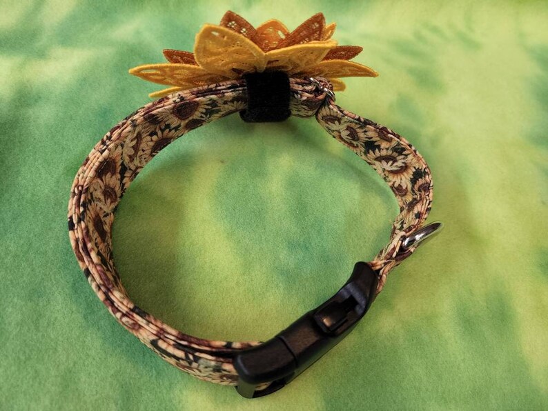 Sunflower Dog Collar, Leash and Lace Sunflower Accessory - Etsy