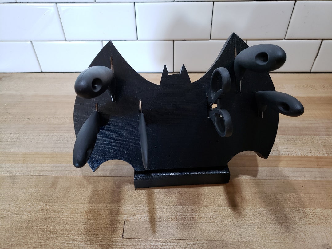 Bat Kitchen Knife Block Solid Hardwood 5 Knifes & Scissors Included ...