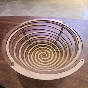 Multi-color Round 11-inch Spiral vortex Basket Design, 2 Thicknesses: 1 ...