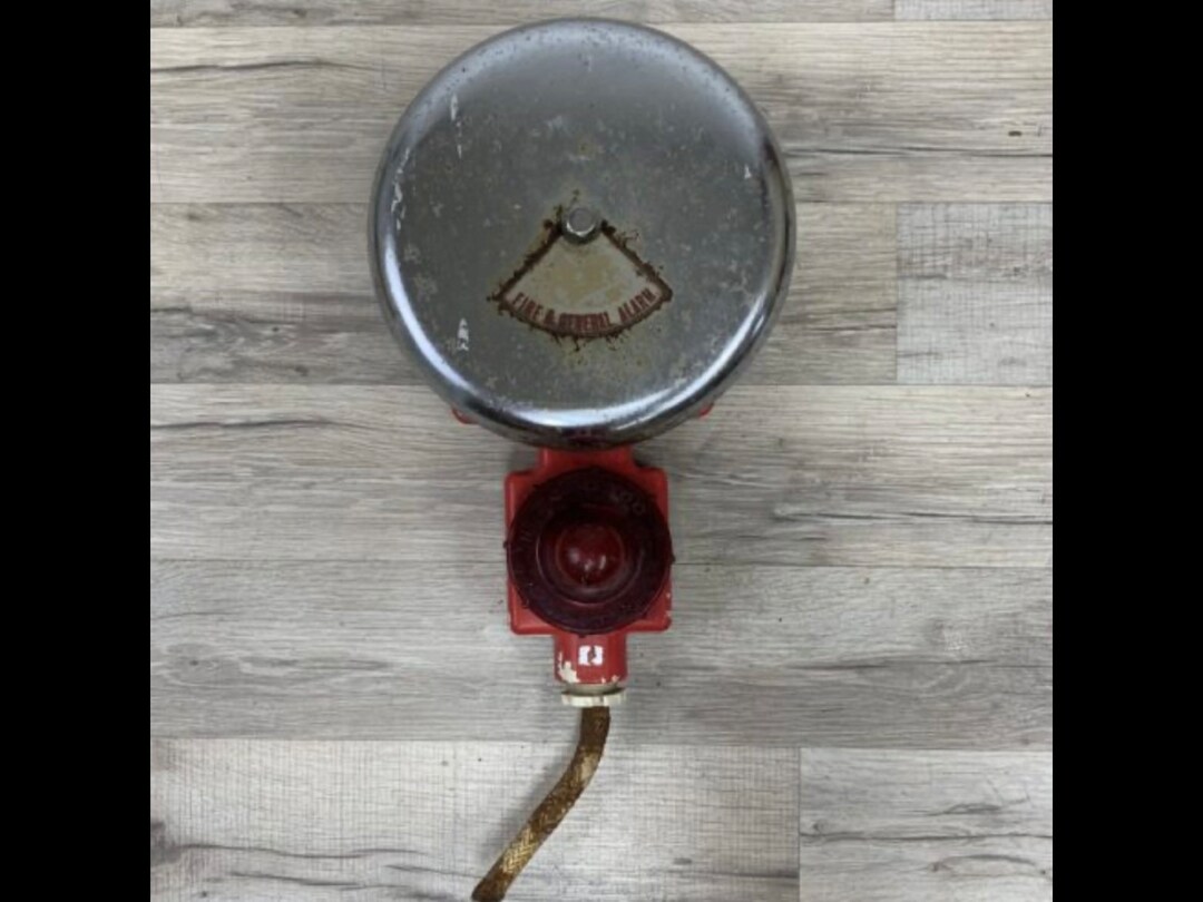 Fire & General Weathered Alarm Bell Made by the SANSHIN DENGU CO. - Etsy