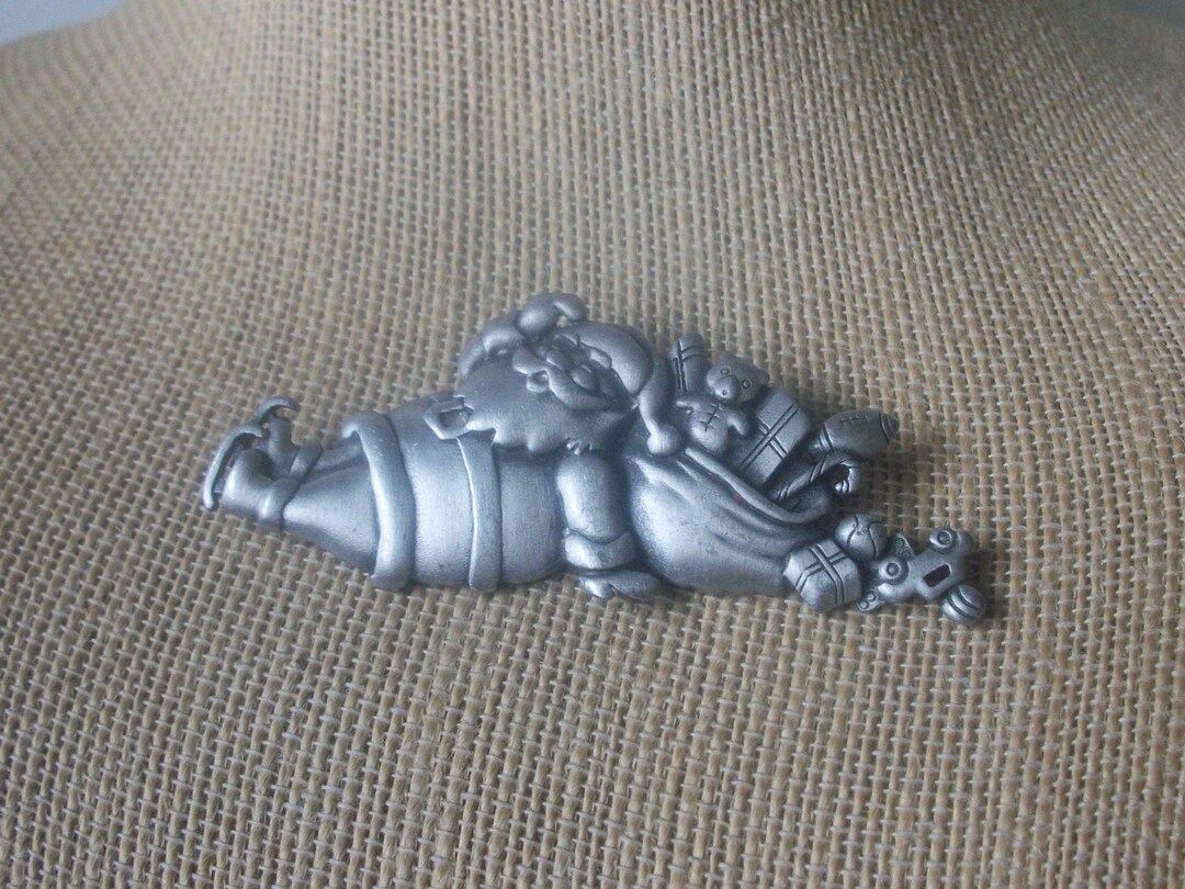 Vintage Brooch Pin, Signed JJ Sleeping Santa Many Presents Christmas ...