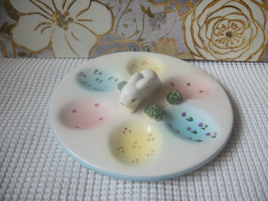 Vintage Signed Nantucket Pottery Raised Bunny Ceramic Egg Plate/ Dish 6 ...
