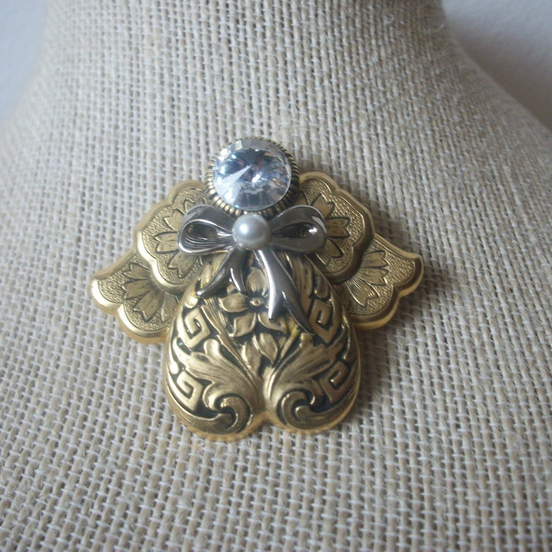 Jane Angel Brooch - Etsy