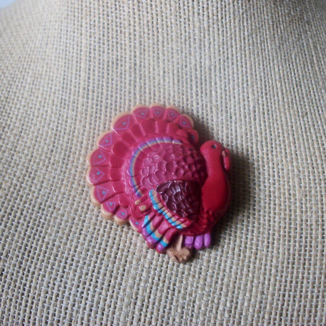 Vintage Brooch Pin, Signed Hallmark Thanksgiving Turkey Old Plastic ...
