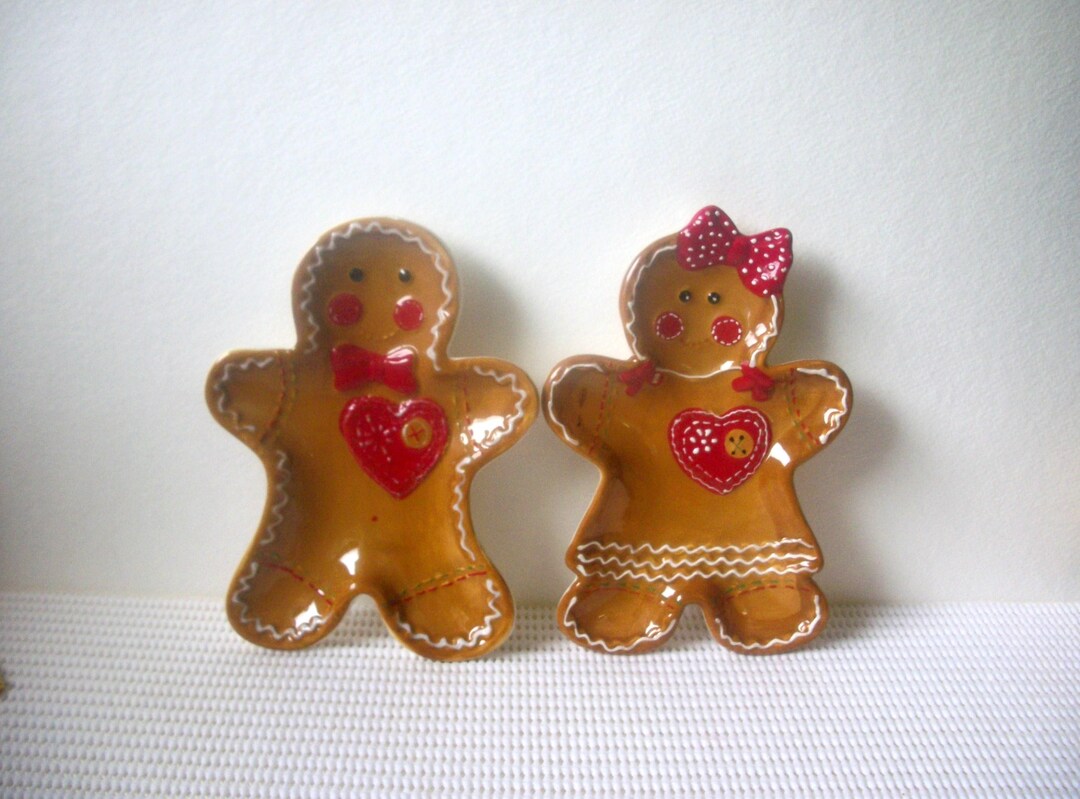 Vintage Cracker Barrel Adorable Gingerbread Plates Trays Candy Dish Set ...